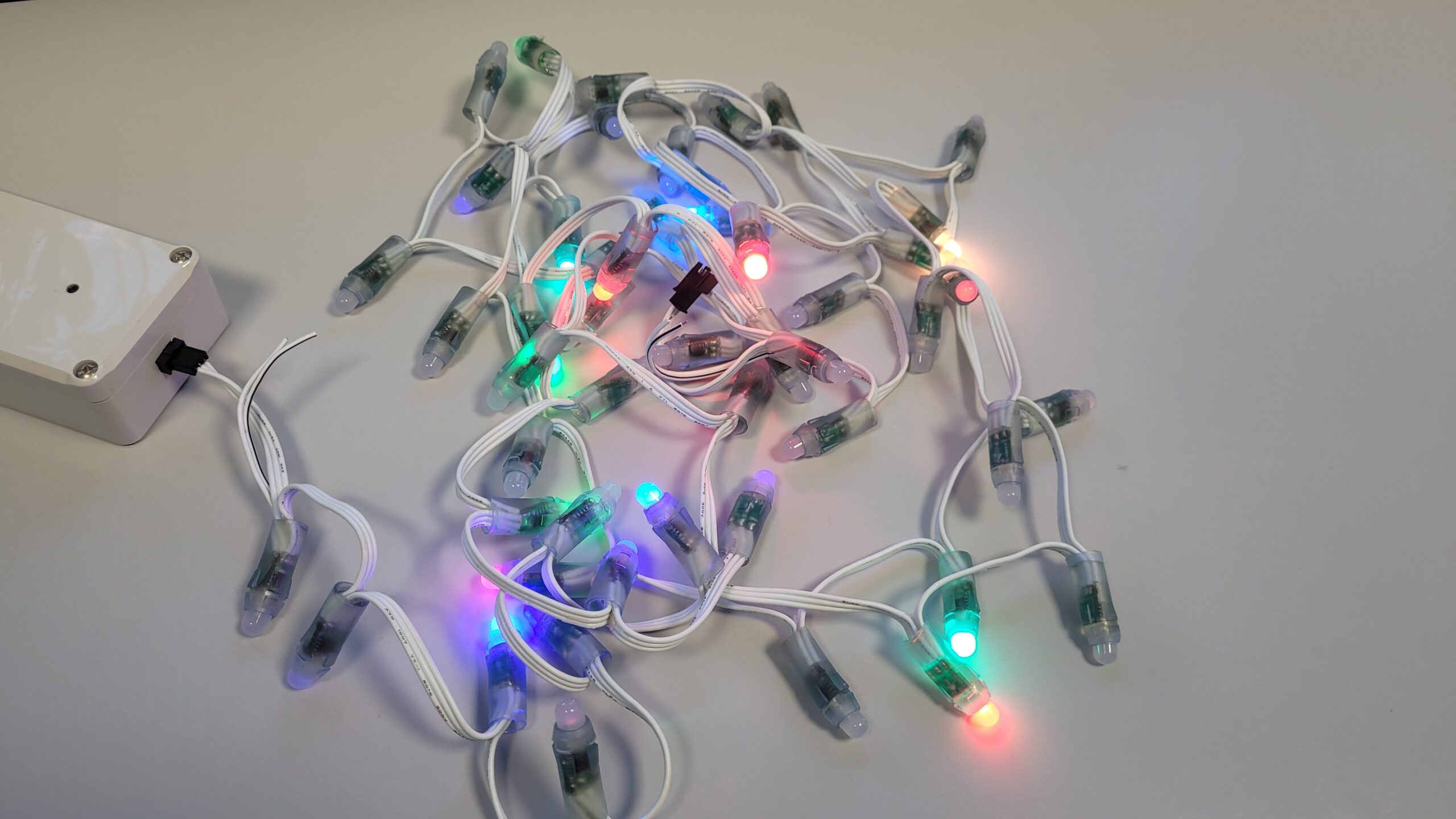 WS2811 Programmable Christmas Lights - Daths Garage